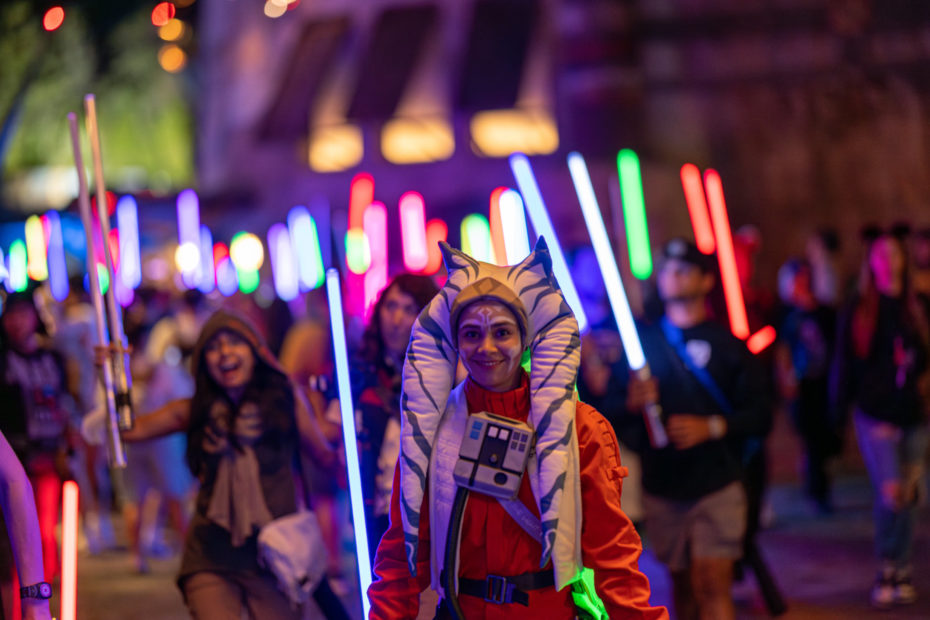 Event & Lightsaber Meetup Photos | Galaxy's Edge Photos