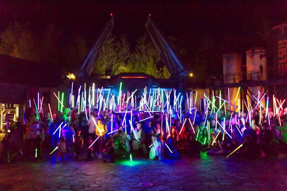 Event & Lightsaber Meetup Photos | Galaxy's Edge Photos