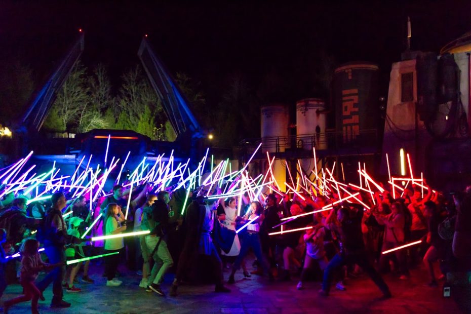 Event & Lightsaber Meetup Photos | Galaxy's Edge Photos