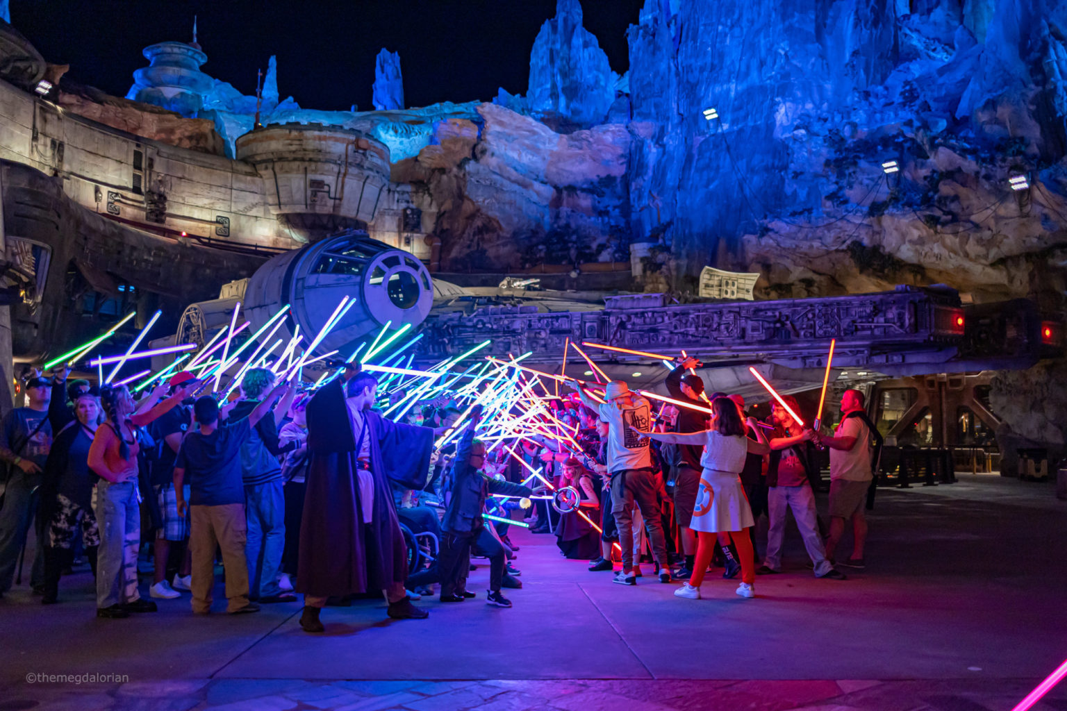 Event & Lightsaber Meetup Photos | Galaxy's Edge Photos