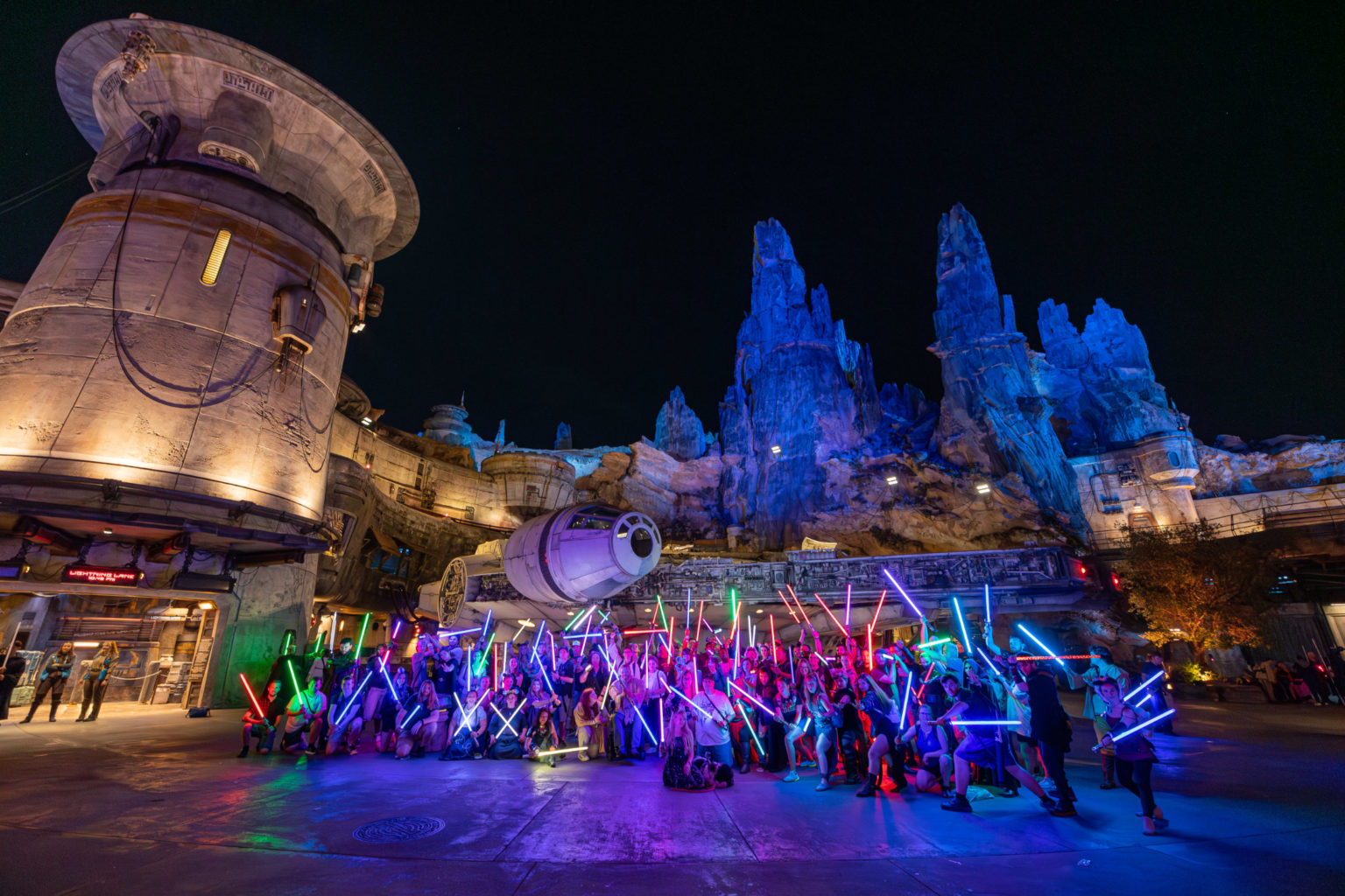 Event & Lightsaber Meetup Photos | Galaxy's Edge Photos
